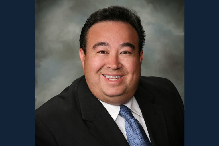 Lee Hanna | Hutchinson and Bloodgood LLP